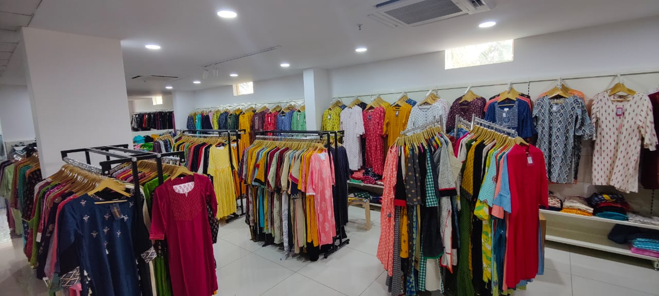 Textile Display Racks | Supermarket Textile Shop Racks